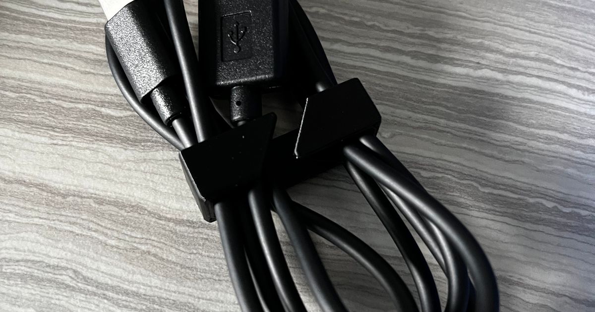 Simple Cable Clip / Einfacher Kabel Clip by Gorroth 1007 | Download ...