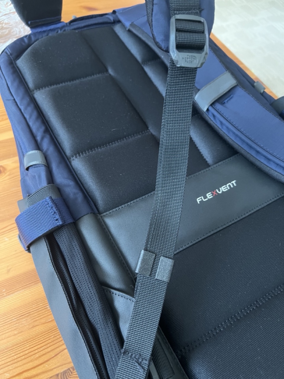 Backpack strap holder by FanDeZyii | Download free STL model ...