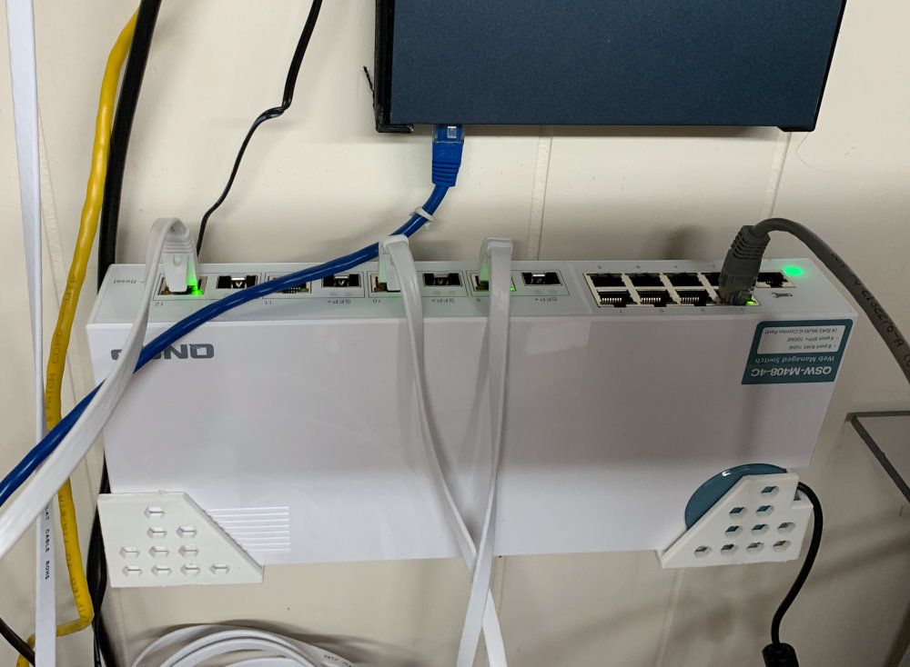 QNAP 10G Switch Mount Bracket by Neil Ramsay | Download free STL model ...