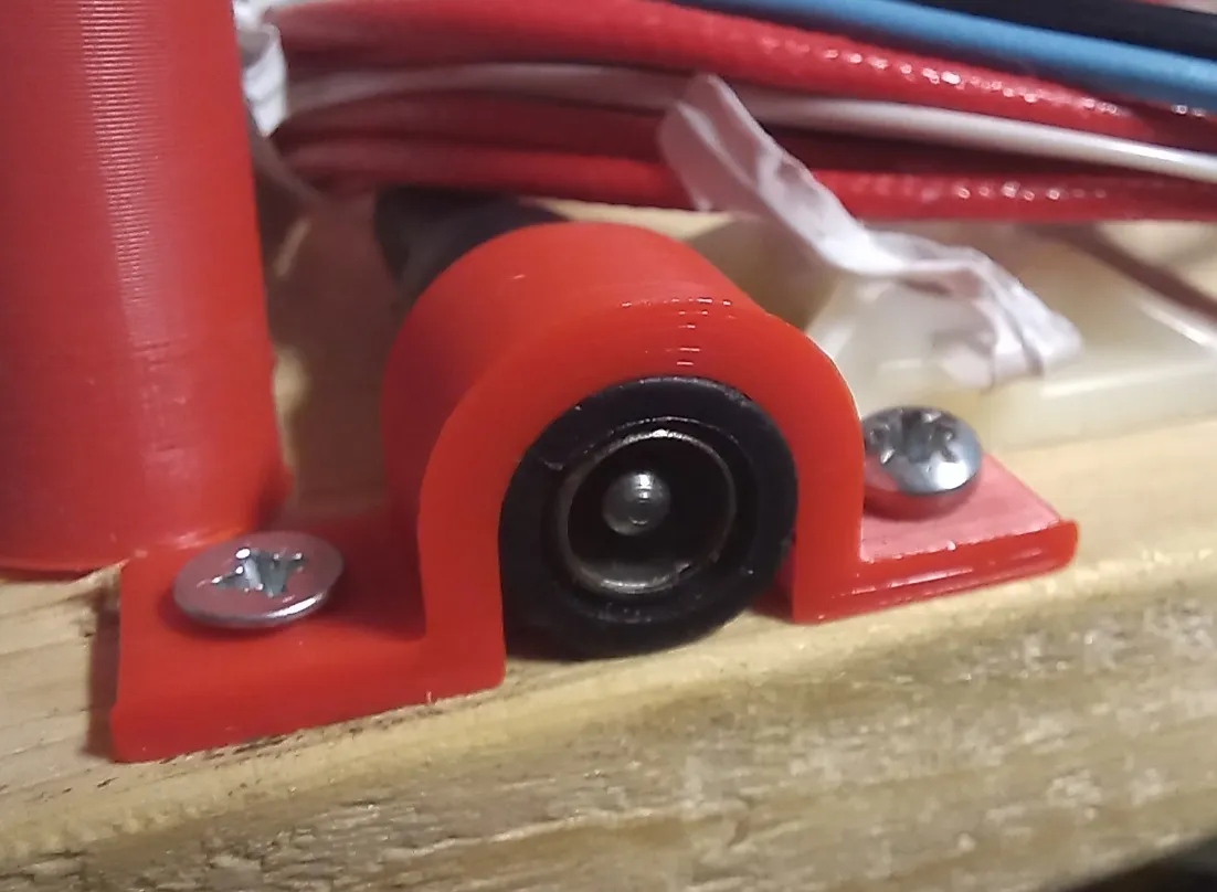 12V dc power connector fixation by ManuMod | Download free STL model ...