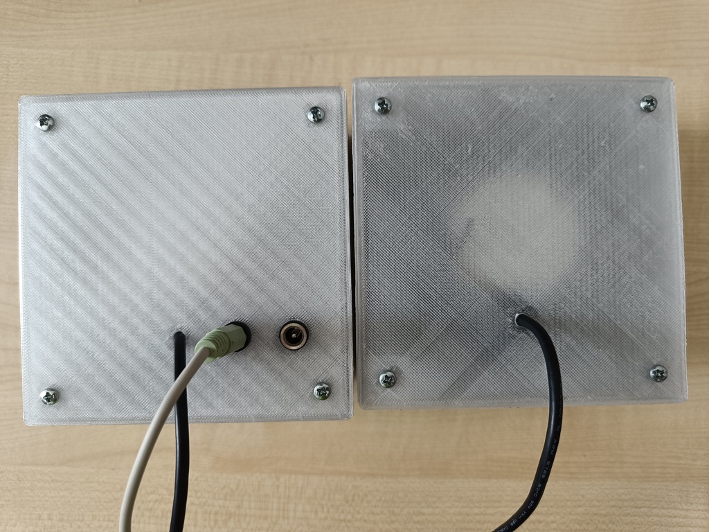 10cm (4 inch) computer speakers by Peter Svizec | Download free STL ...