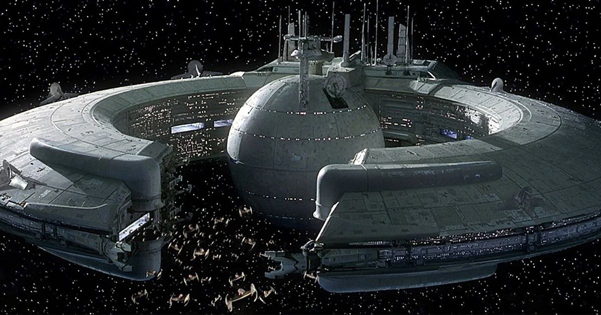 Model Kit - CIS Lucrehulk-Class Dreadnought by The 300lb Gorilla ...