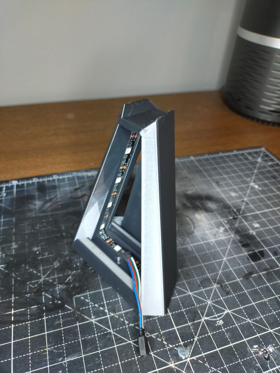 FUTURE LED DESK LAMP by Forgia_3D_lab | Download free STL model ...