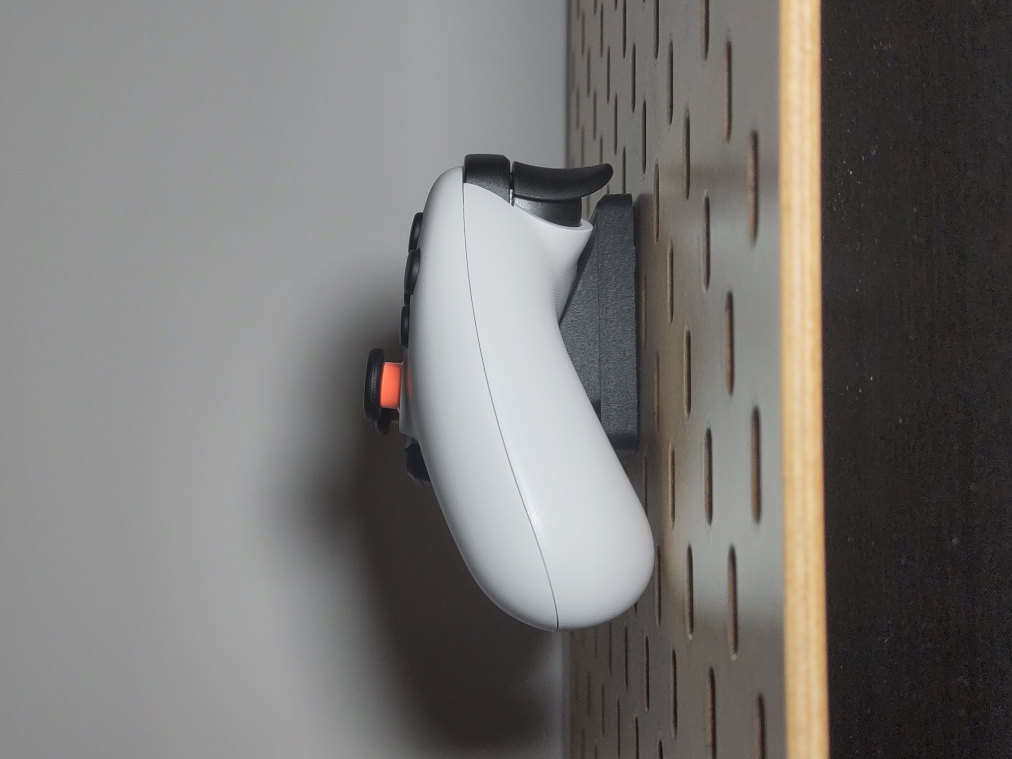 IKEA SKADIS Stadia Controller Holder by orax | Download free STL model ...