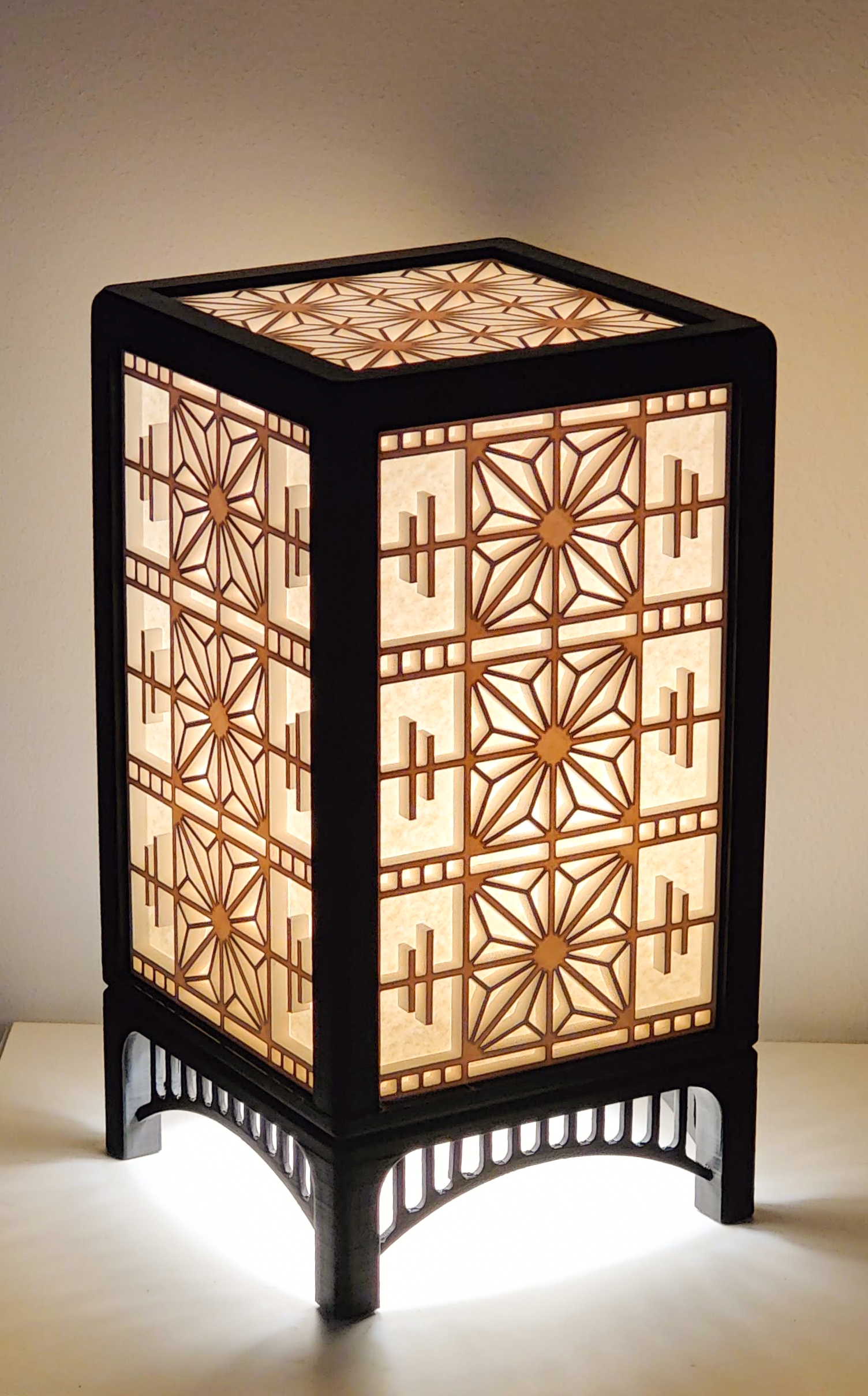 Kumiko-style lamp by christian eilsøe | Download free STL model ...