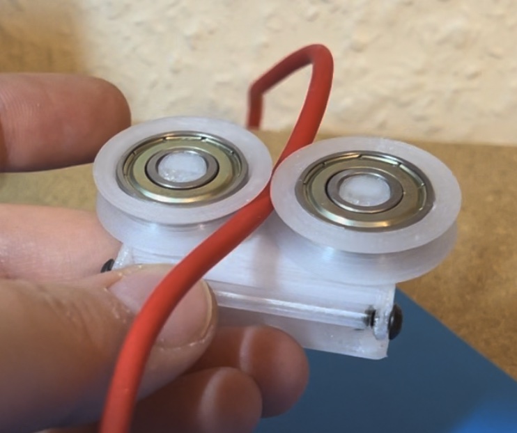 Desk edge cable roller by Arough | Download free STL model | Printables.com