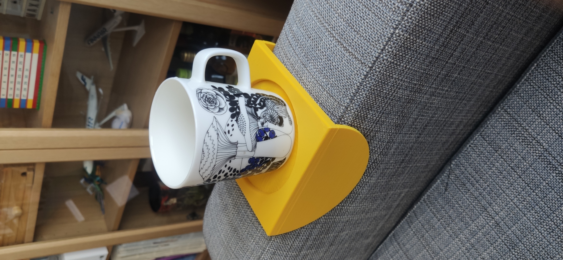 Couch coaster by Mige | Download free STL model | Printables.com