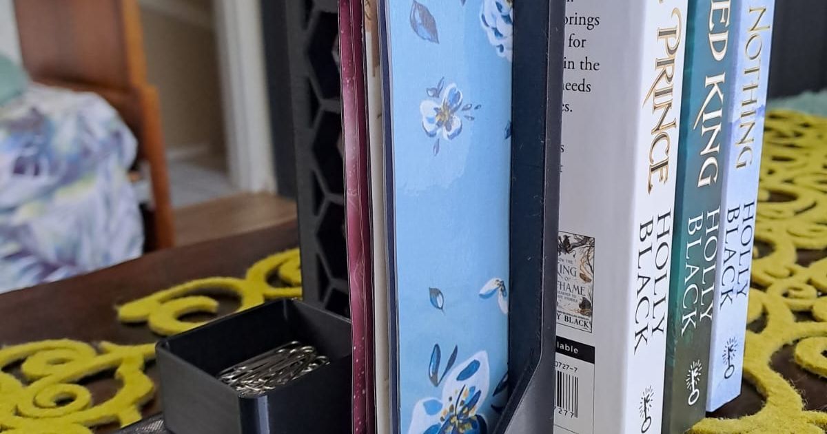 Hex Bookend (bookmark holder) by Alpha | Download free STL model ...