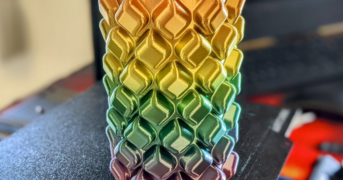 Mesmerizing Rounded Cube Spiraled Vase by Grandpa 3DPrints | Download ... Mesmerizing Rounded Cube Spiraled Vase by Grandpa 3DPrints | Download ...