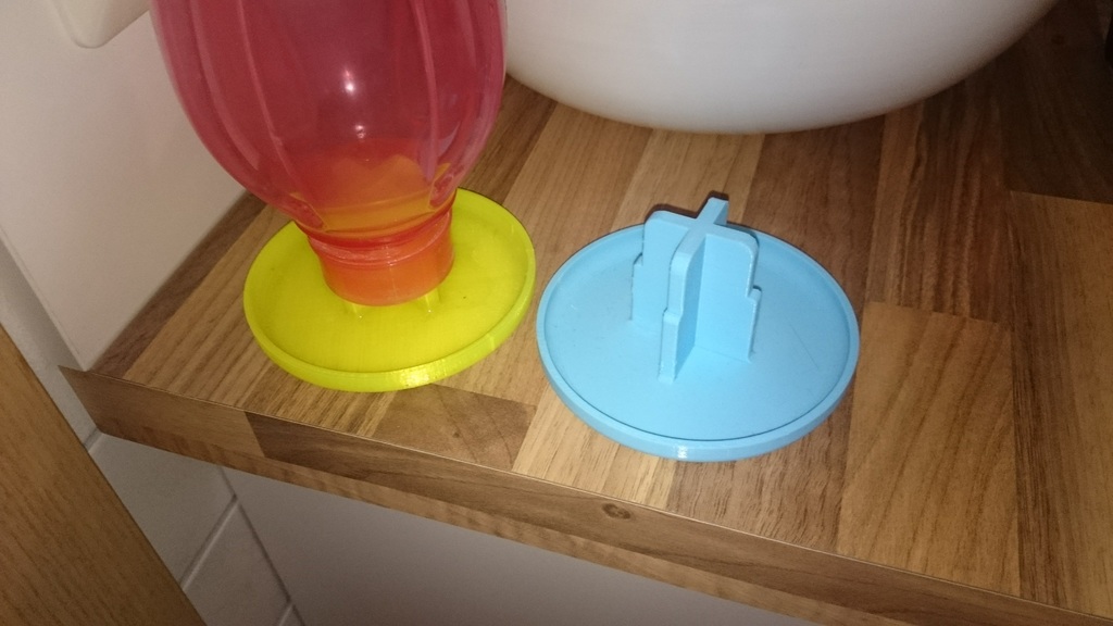 Tupperware 1L Bottle drying holder by Raab6 | Download free STL model ...