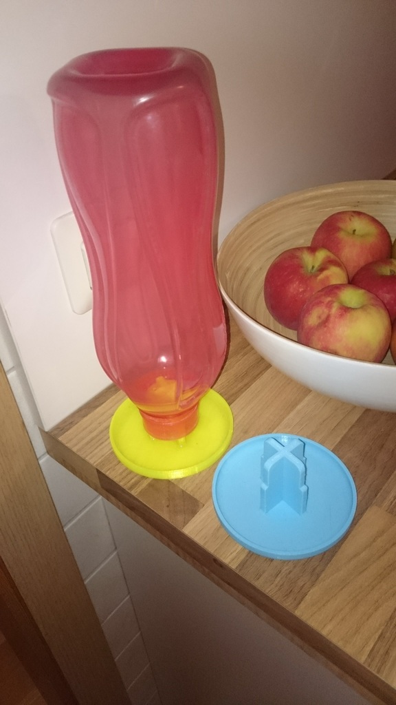 Tupperware 1L Bottle drying holder by Raab6 | Download free STL model ...