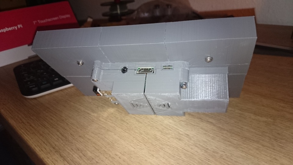 Raspberry Pi 2 7" Touchscreen Case by Raab6 | Download free STL model ...