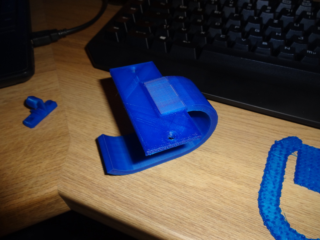 Headset / Headphone holder by Raab6 | Download free STL model ...