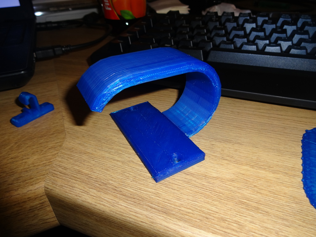 Headset / Headphone holder by Raab6 | Download free STL model ...