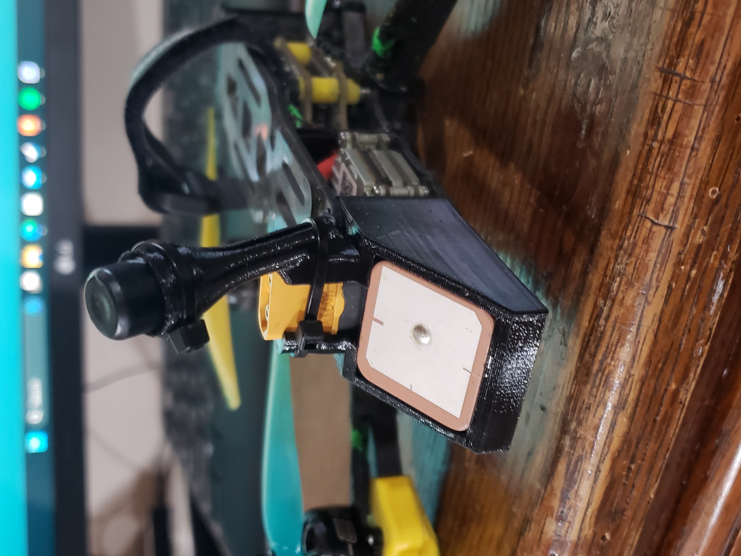 TBS Source One v5 GPS, Runcam Antenna, XT60 Mount by Wayne | Download ...