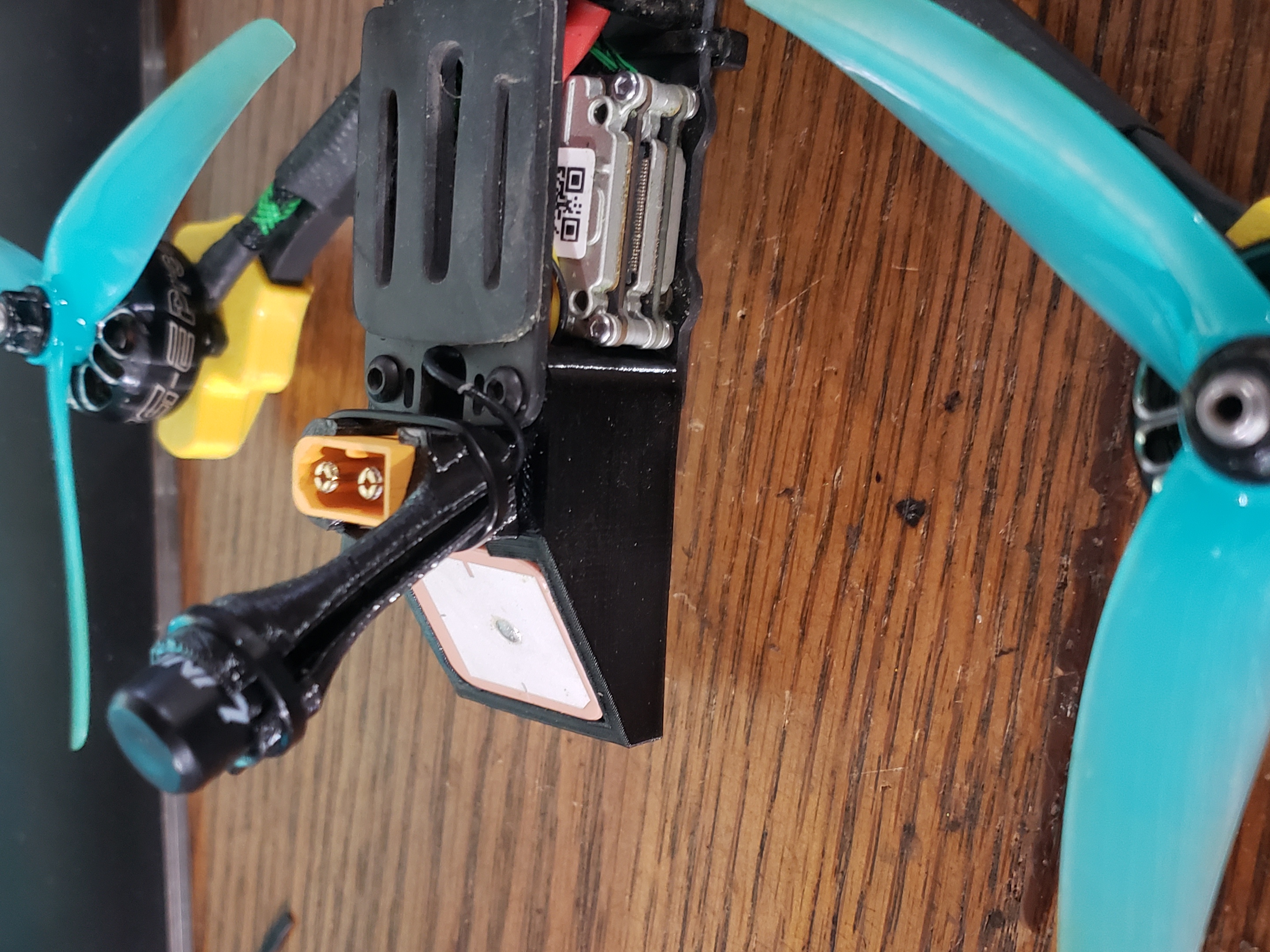 TBS Source One v5 GPS, Runcam Antenna, XT60 Mount by Wayne | Download ...