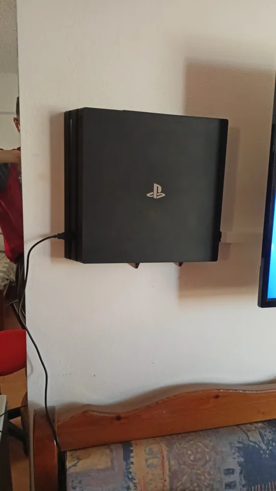 Playstation PS4 Pro Wall Mount by Spank | Download free STL model ...
