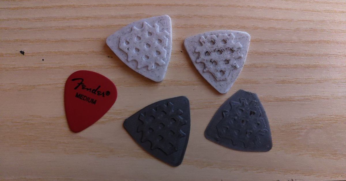 Triangle picks with grip - Guitar and Bass by Mattia Martelli ...
