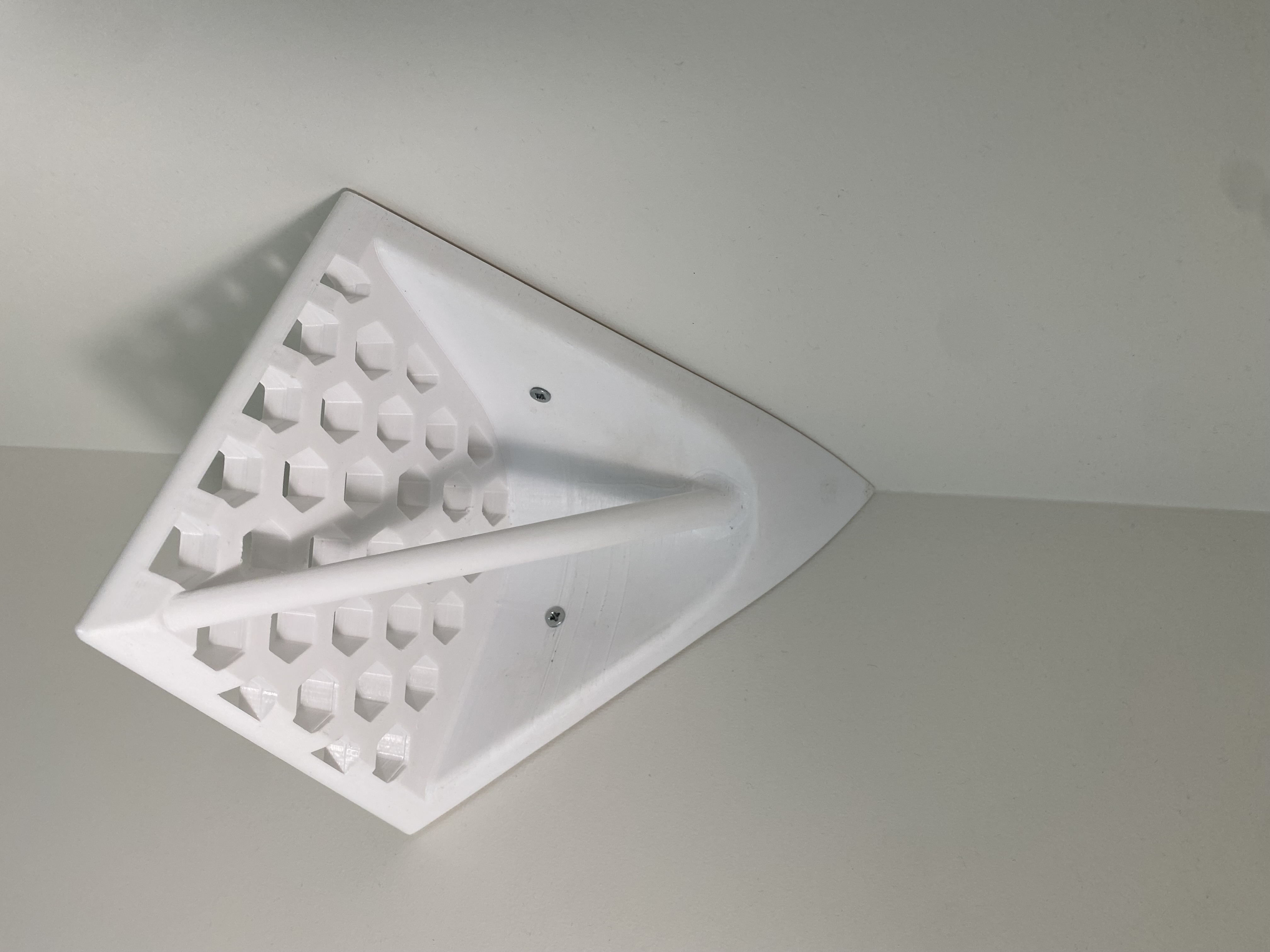 Corner Bracket Shelf by Rafael Zasas | Download free STL model ...