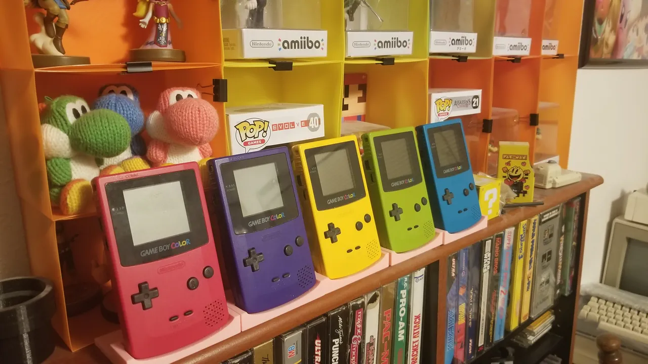 GameBoy Color Display Stand by Natpie | Download free STL model ...