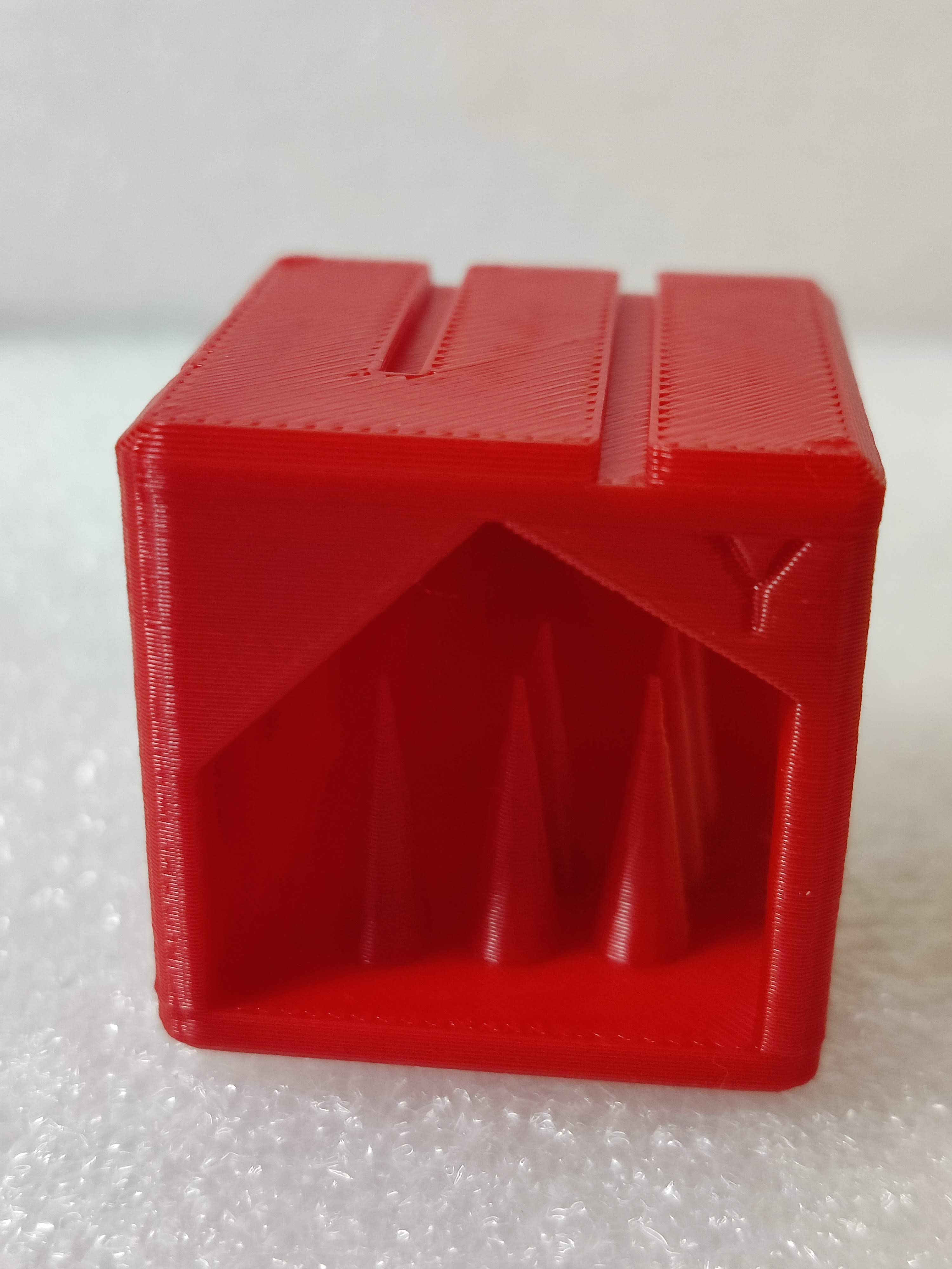 Sliceworx Test Cube by GeekToyBox by SLICEWORX | Download free STL ...