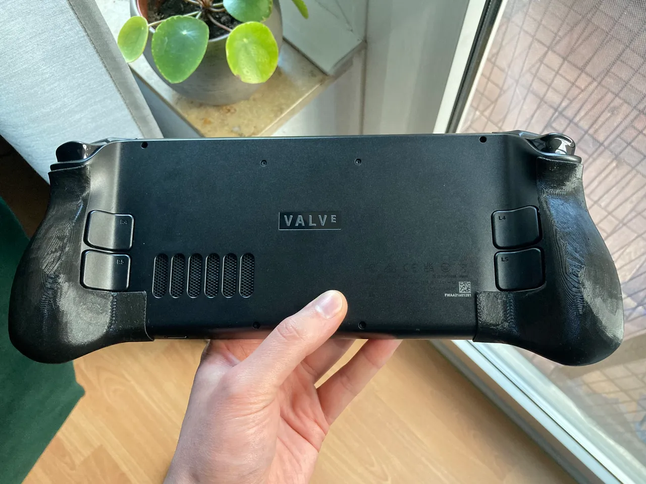 Steam Deck Grip Extension by mariusuncool | Download free STL model ...