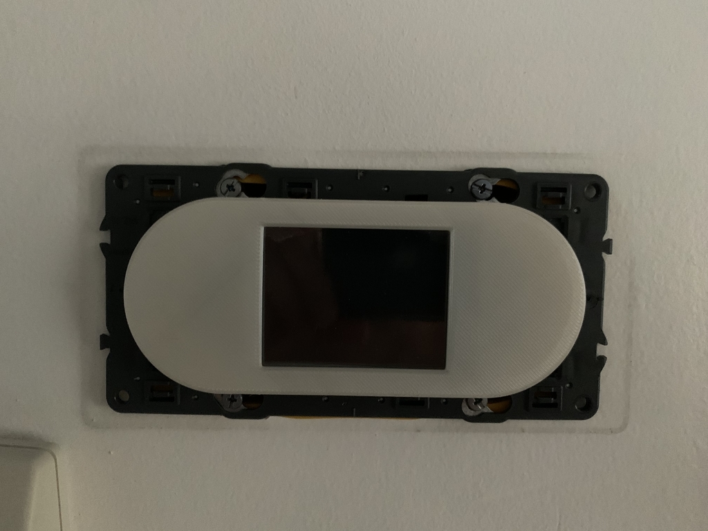 Nextion 2,4 Faceplate pour Legrand Celiane by Cyril Ed | Download free ...