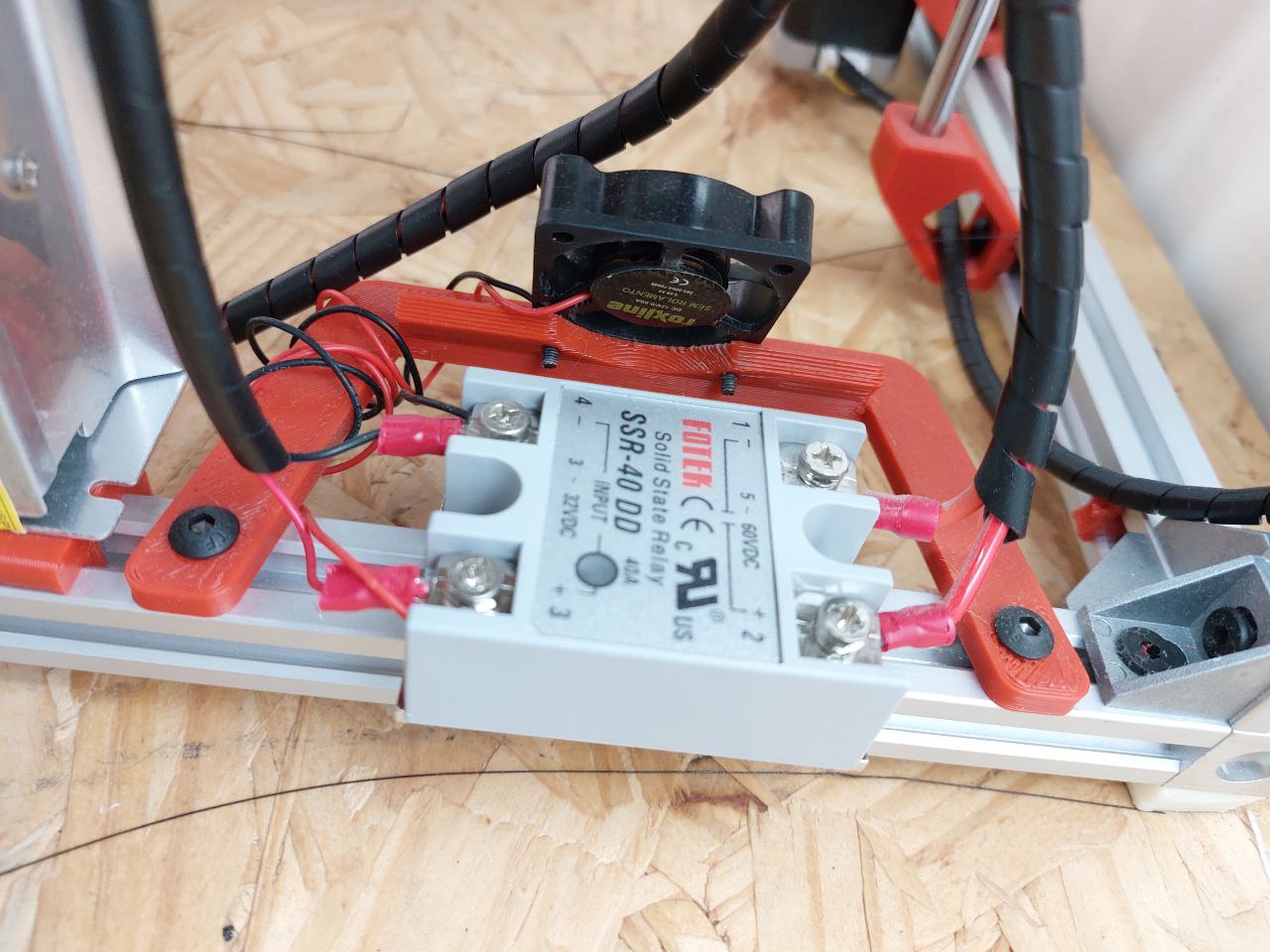 Voron 1.5 Solid State Relay (SSR) cooler holder by Imprimildo ...