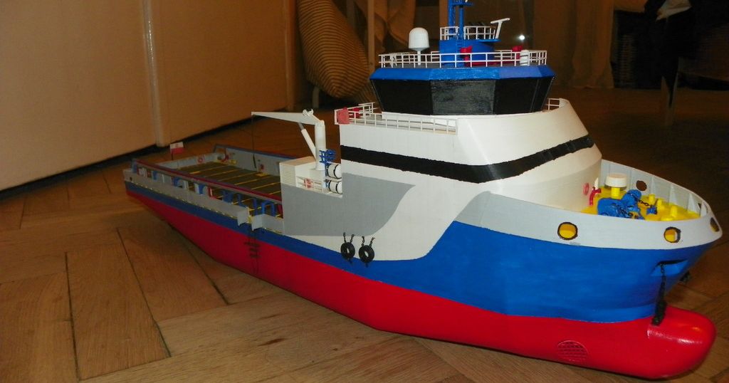 PSV Ship Offshore Vessel model 1:100 by MalinaPl | Download free STL ...