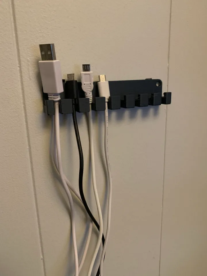 USB cord hanger organizer by kelico | Download free STL model ...
