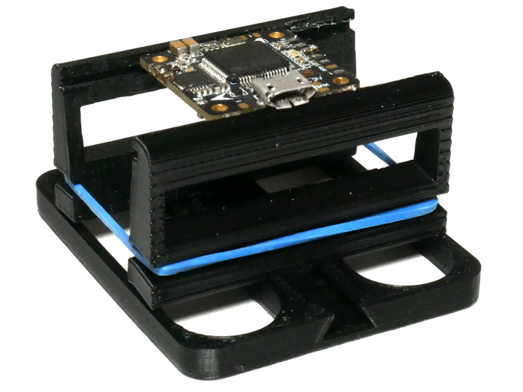 Customizable Rubber Band PCB Vice by stylesuxx | Download free STL ...