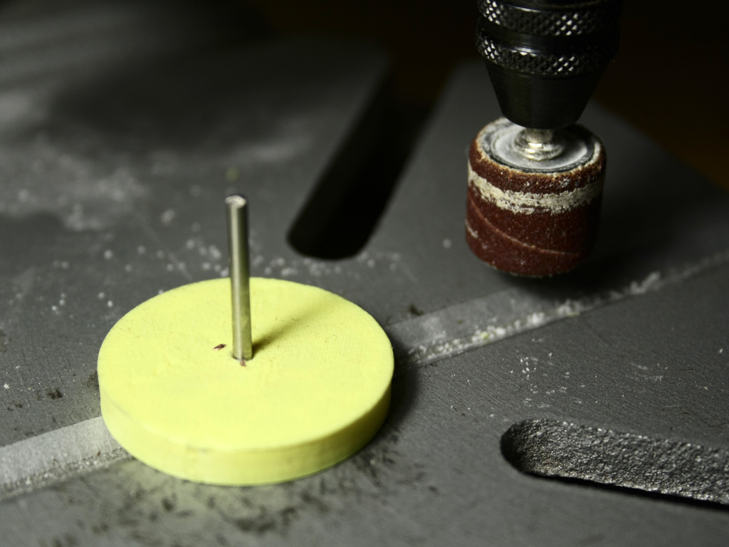 Customizable (Dremel) Disc Shape Tool by stylesuxx | Download free STL ...