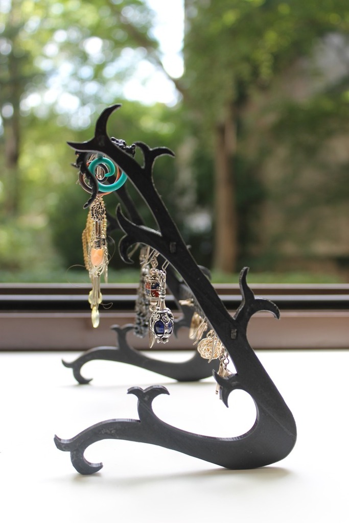 Customizable Earring Stand by stylesuxx | Download free STL model ...