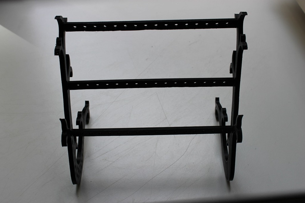 Customizable Earring Stand by stylesuxx | Download free STL model ...