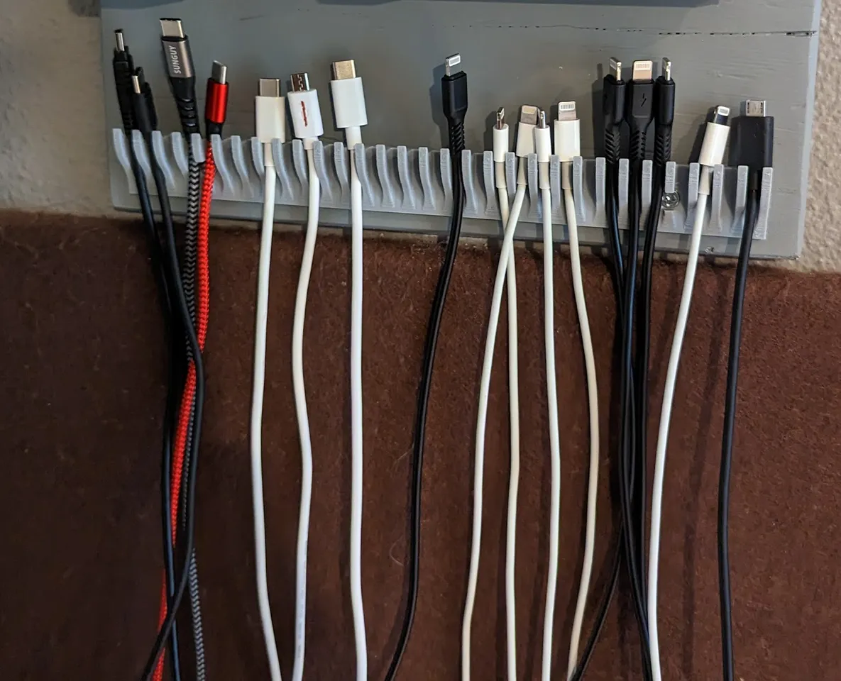 USB cable rack (3 sizes) by jurassic73 | Download free STL model ...