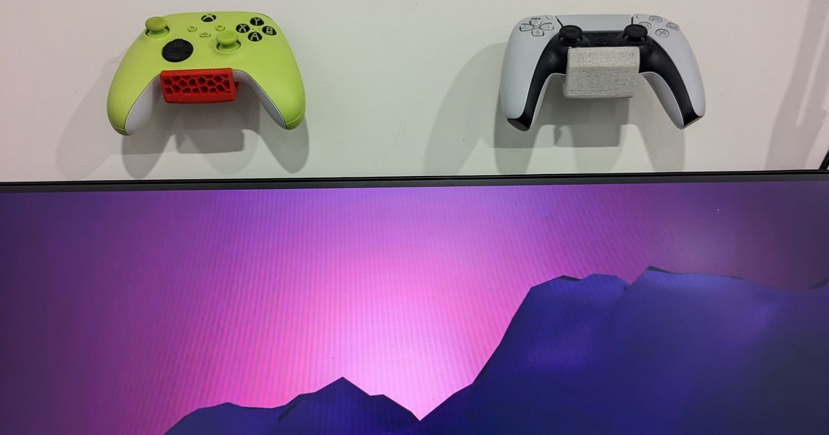 Voronoi Ps5 & Xbox Controller Wall Hanger by Jon Lake | Download free ...