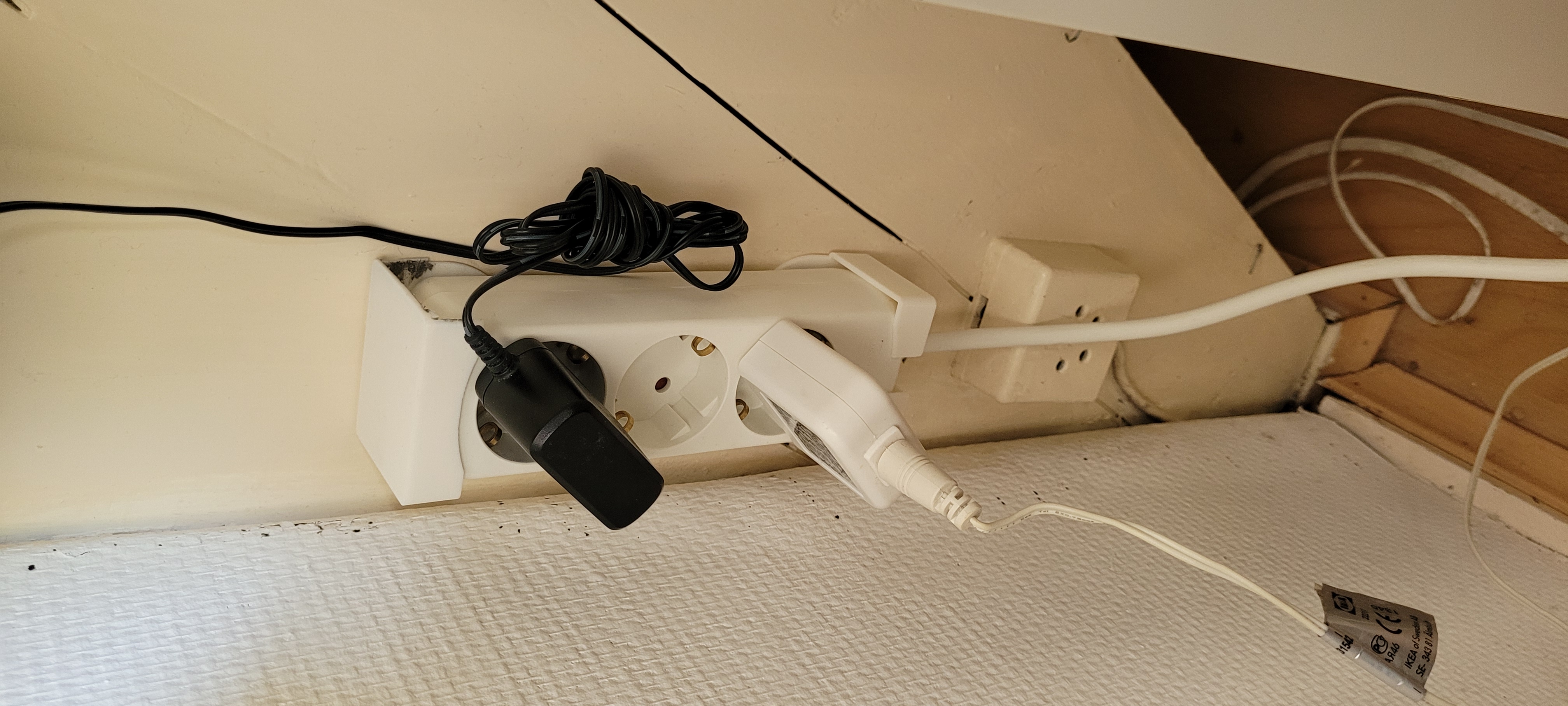 Wall mount for 3 way socket Ikea KOPPLA by Lloyd Keays | Download free ...