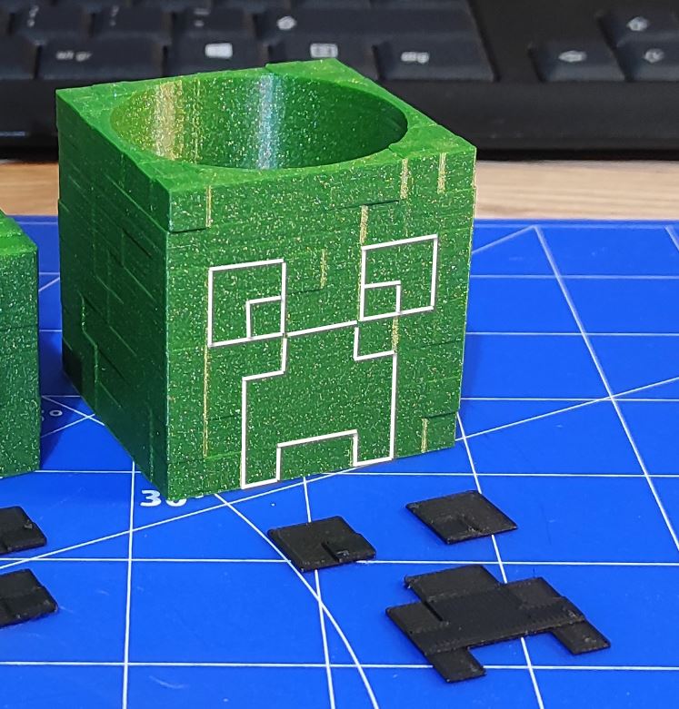 Minecraft Creeper Pencil Cup by STR | Download free STL model ...
