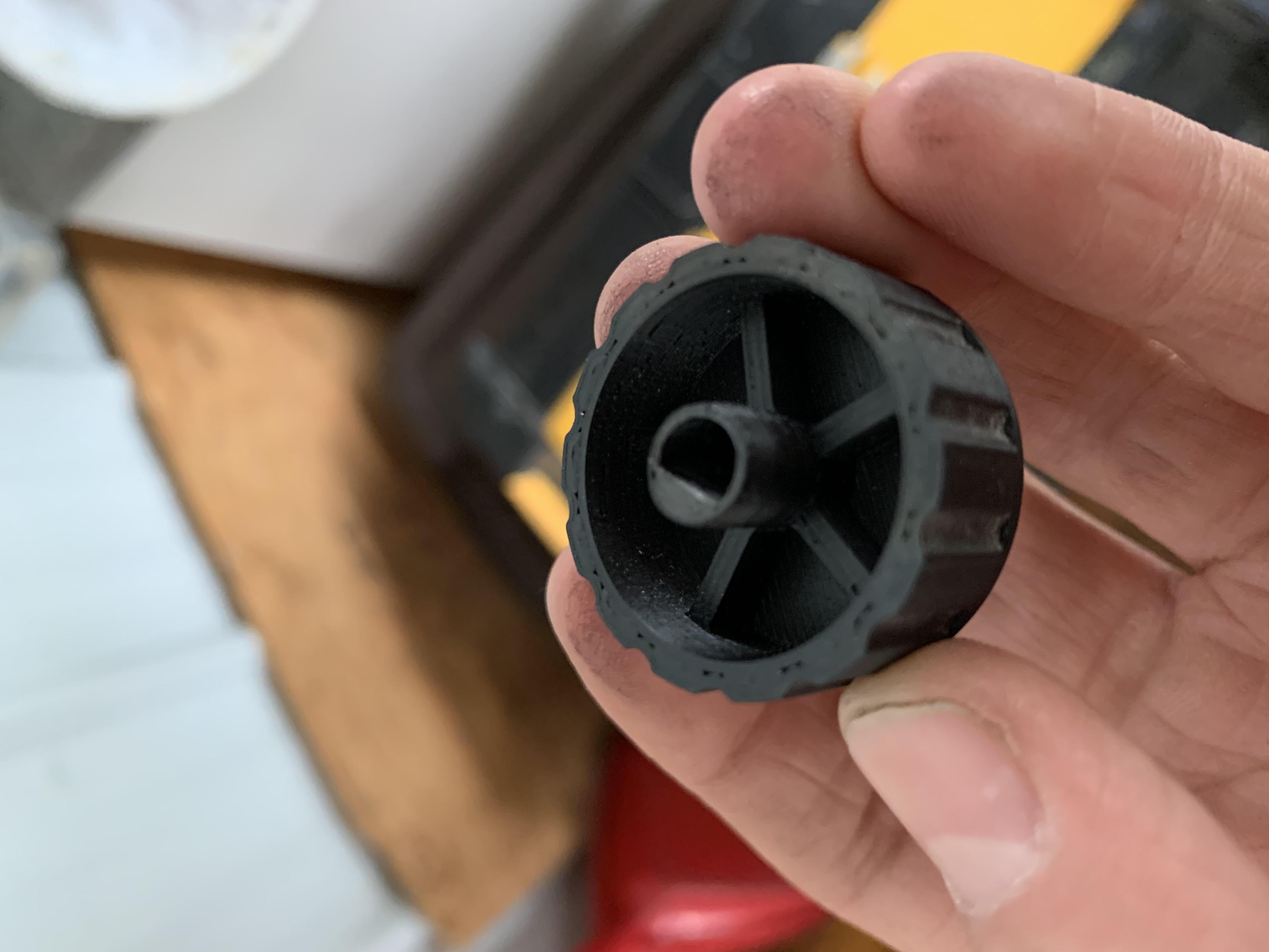 dewalt radio volume knob by Mathis Racine | Download free STL model ...