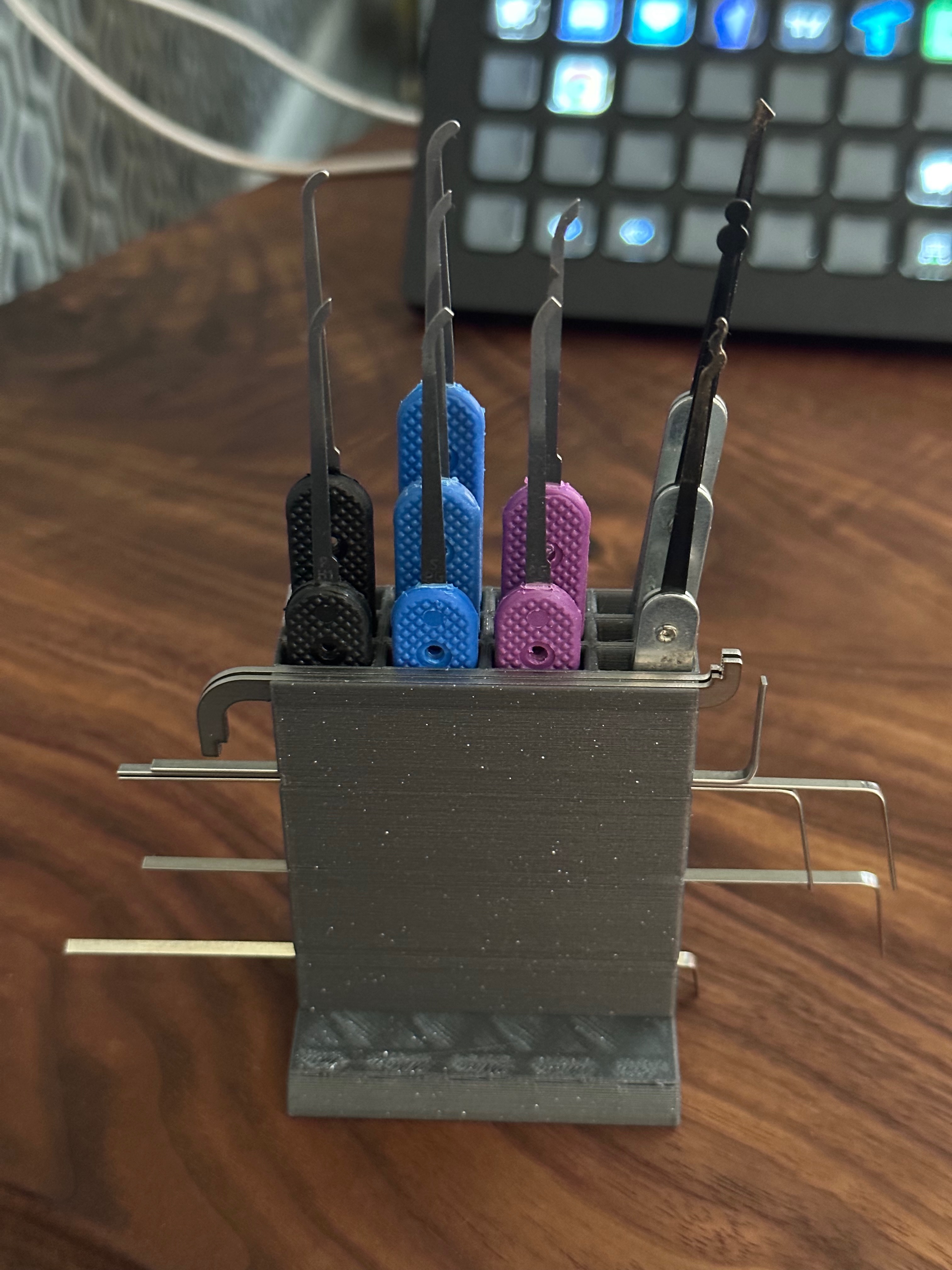 Lockpick Stand von Typhune | Kostenloses STL-Modell herunterladen ...