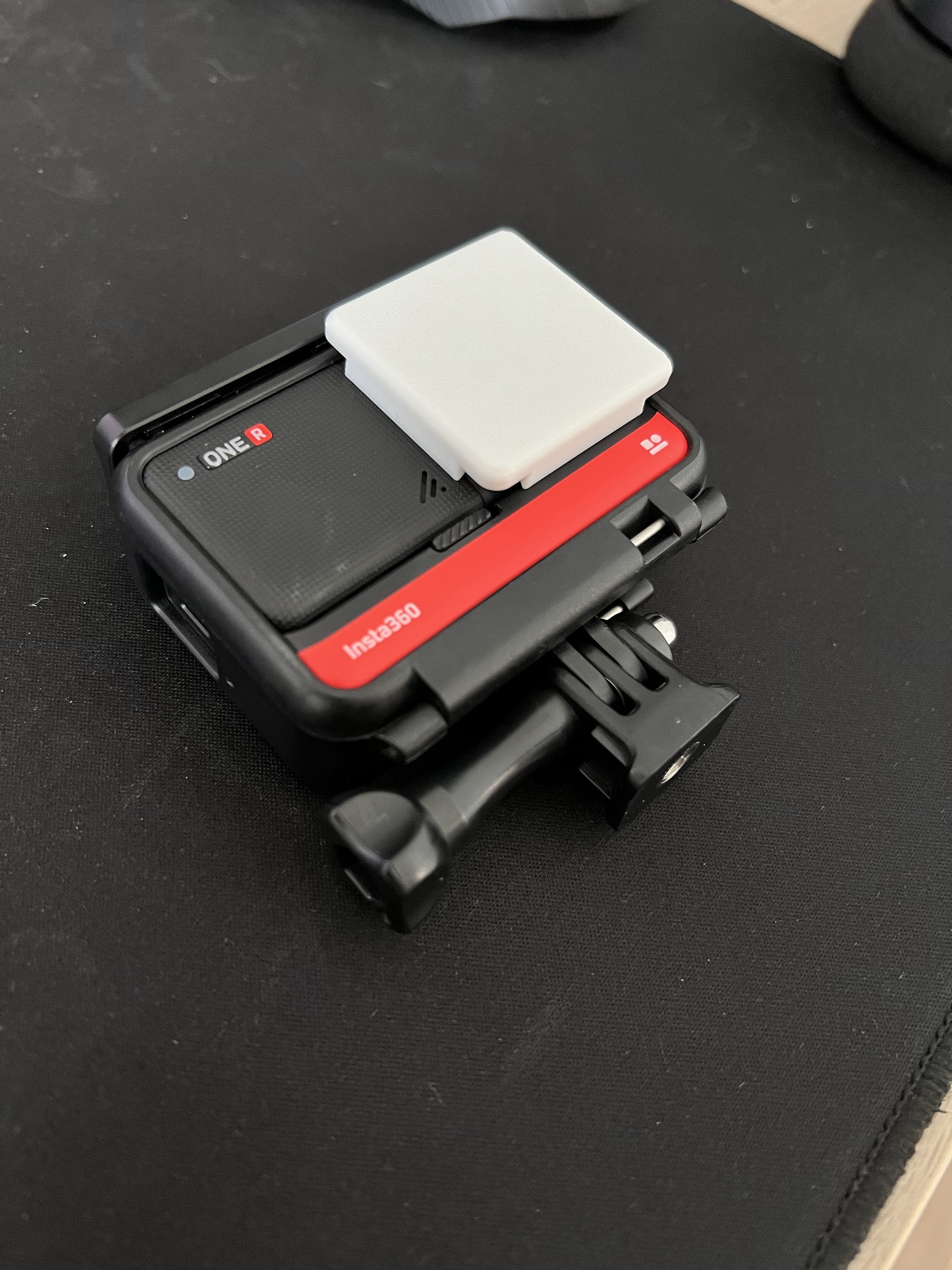 Insta 360 ONE R Wide Angle Lens Cover by ectoplasma | Download free STL ...