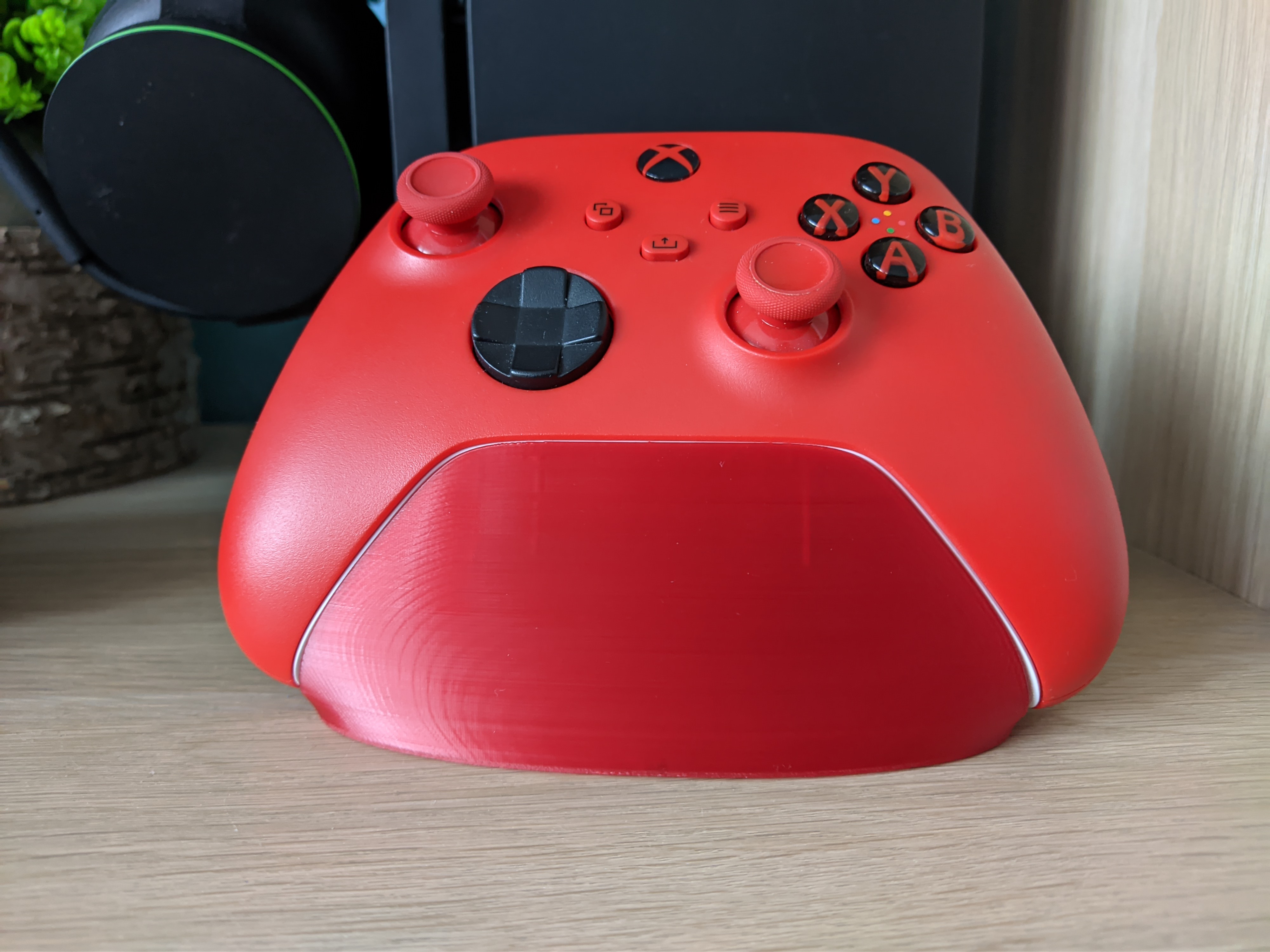 Anti slip rubber pads for Minimalistic Xbox Controller Stand by mulat ...