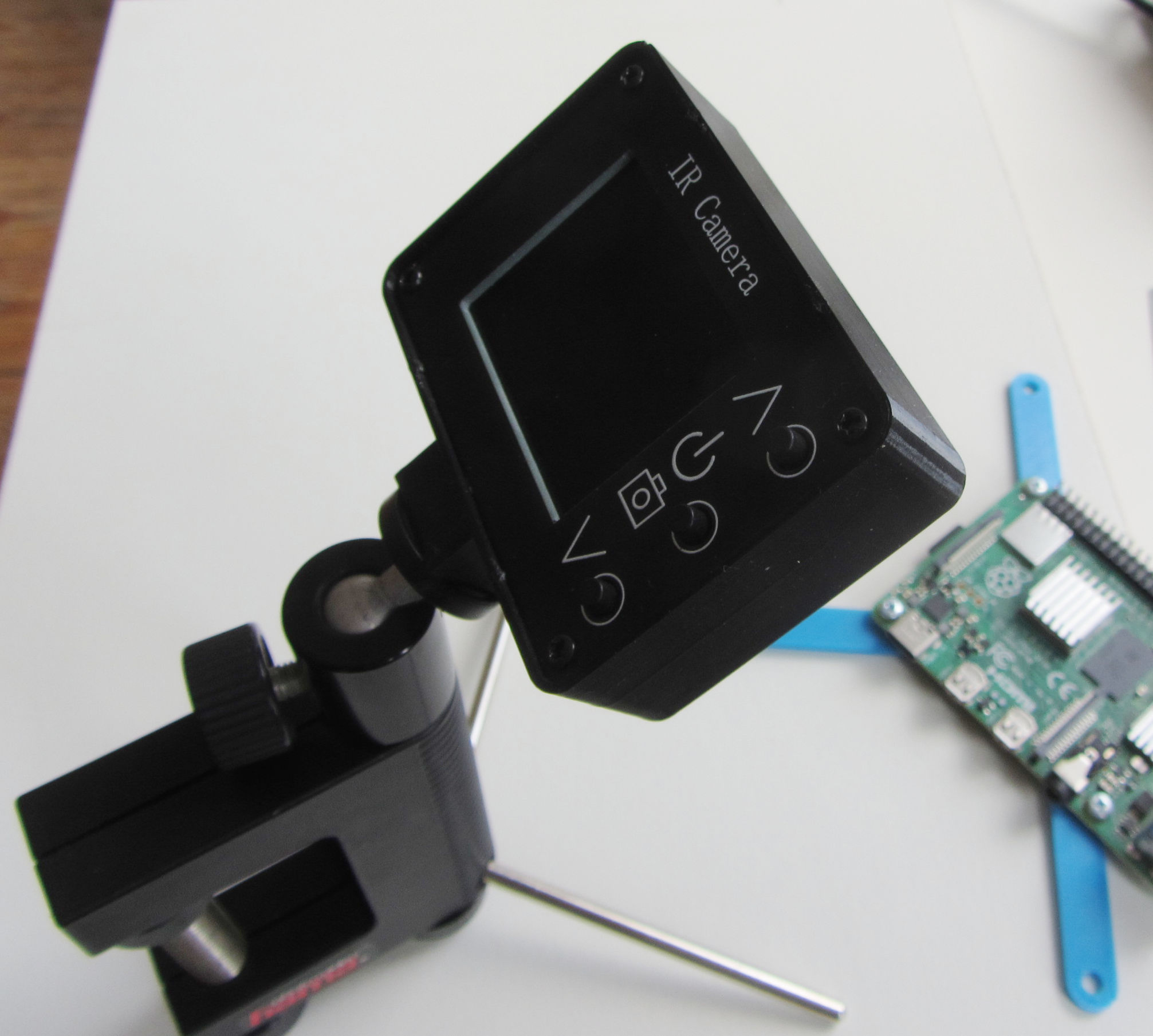 Camera mount housing for thermal camera by fjkraan | Download free STL ...