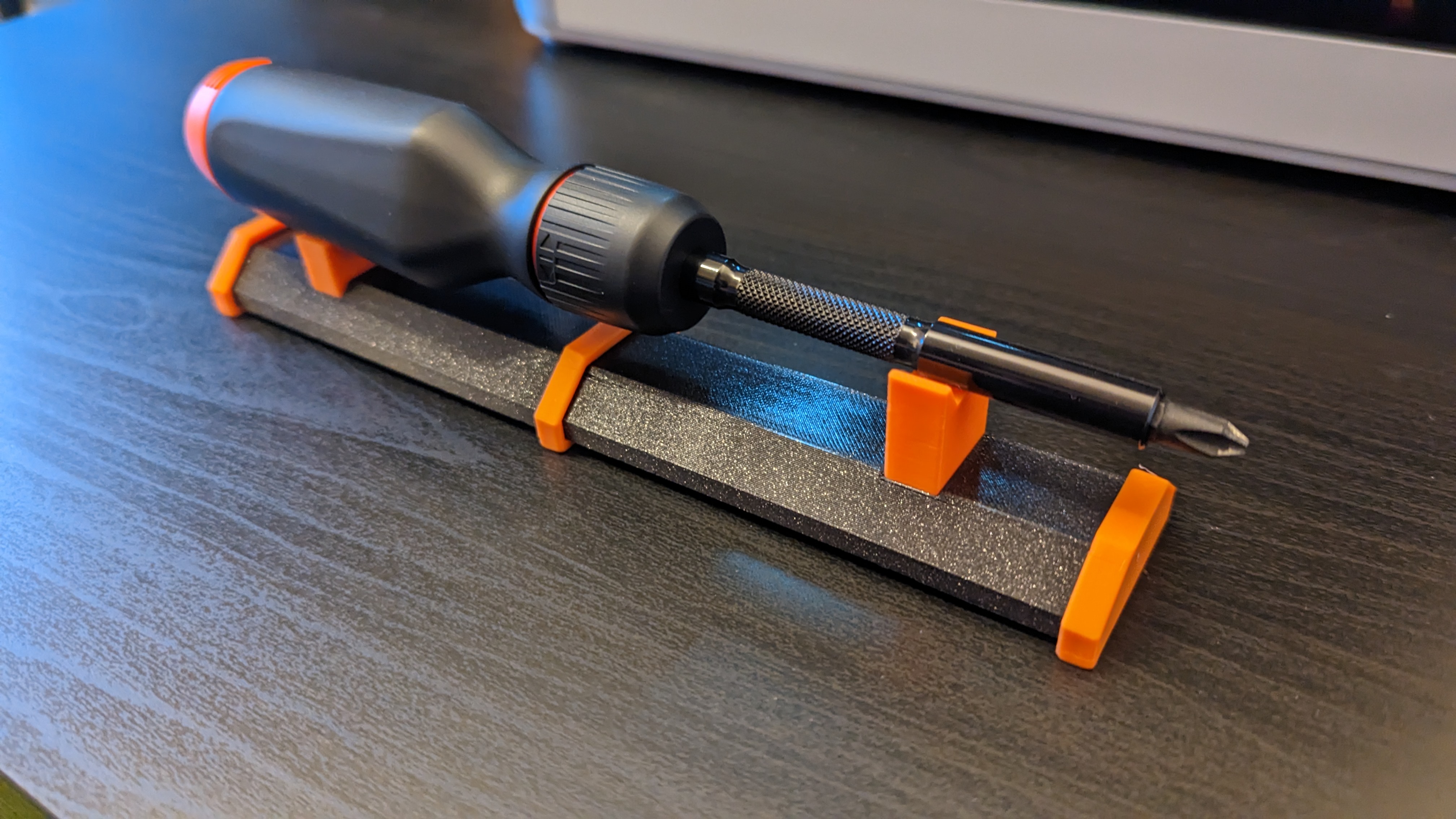 LTT Screwdriver Holder por JonnyBooker | Descargar modelo STL gratuito ...