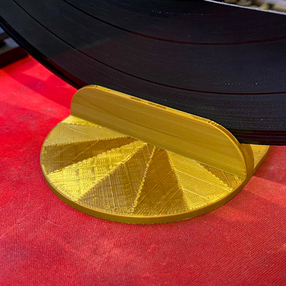 Vinyl Record Stand / Holder - 12" by Morris Lazootin | Download free ...