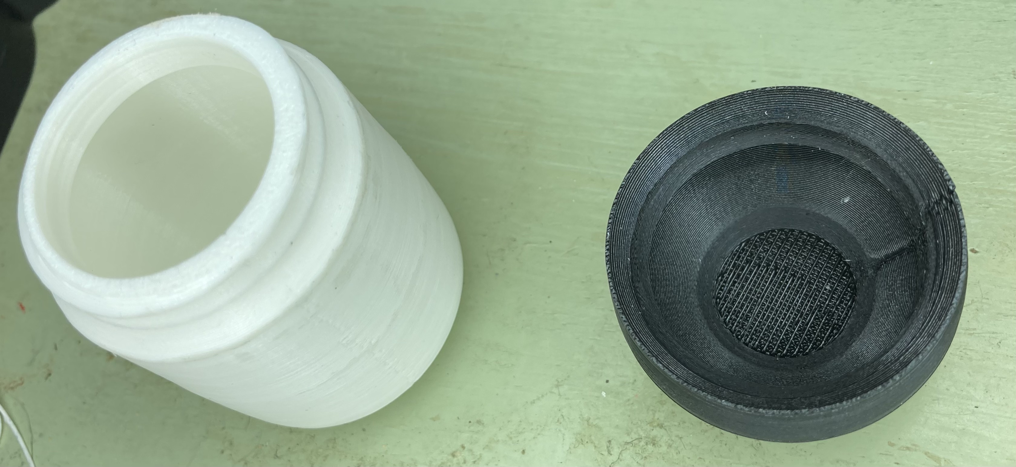 Fallout Microfusion Cell Container by Maxim7745 | Download free STL ...