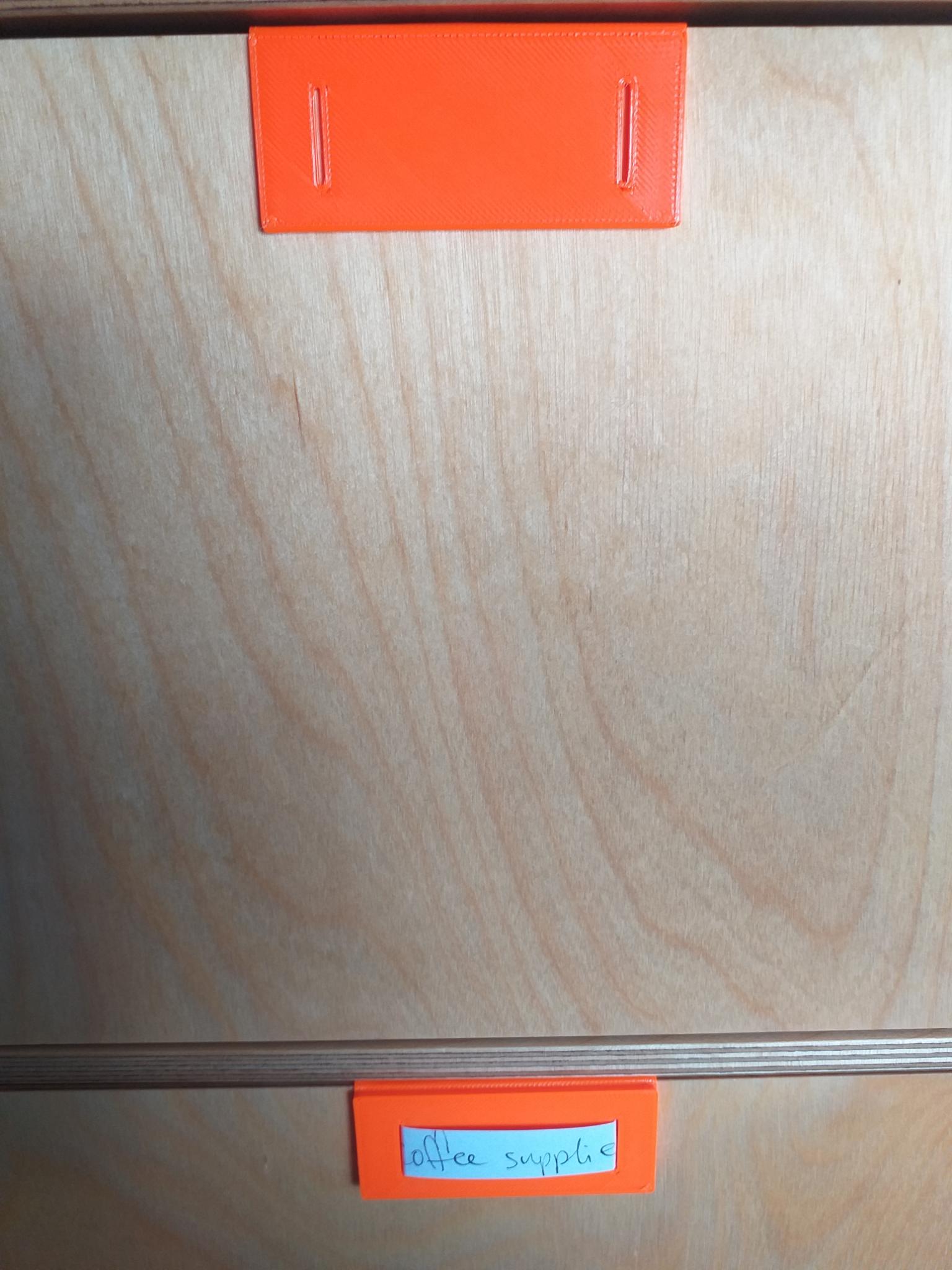Folding label holder for 10mm fold by gauguerilla | Download free STL ...