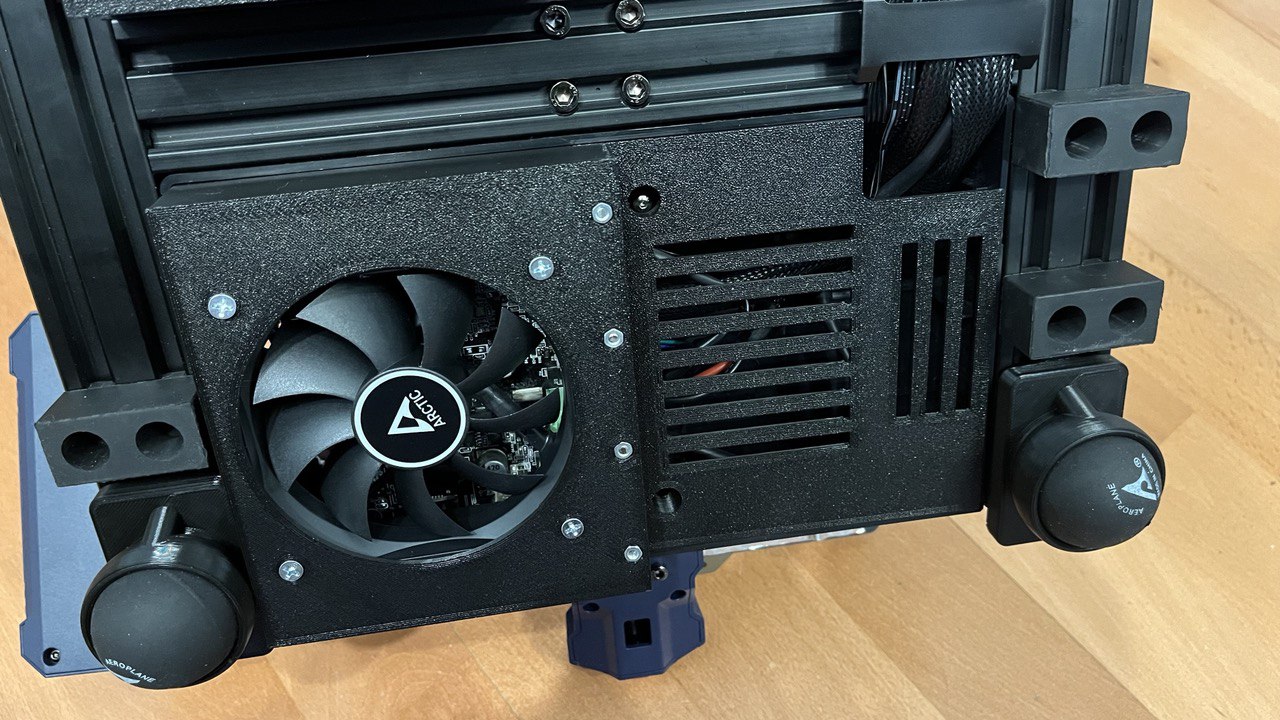 Anycubic Kobra Mainboard Cover with 92 mm fan by D1uxe | Download free ...