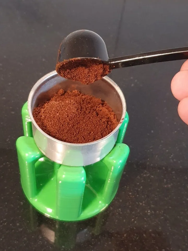 Bialetti Coffee Funnel Holder by Ganti | Download free STL model ...