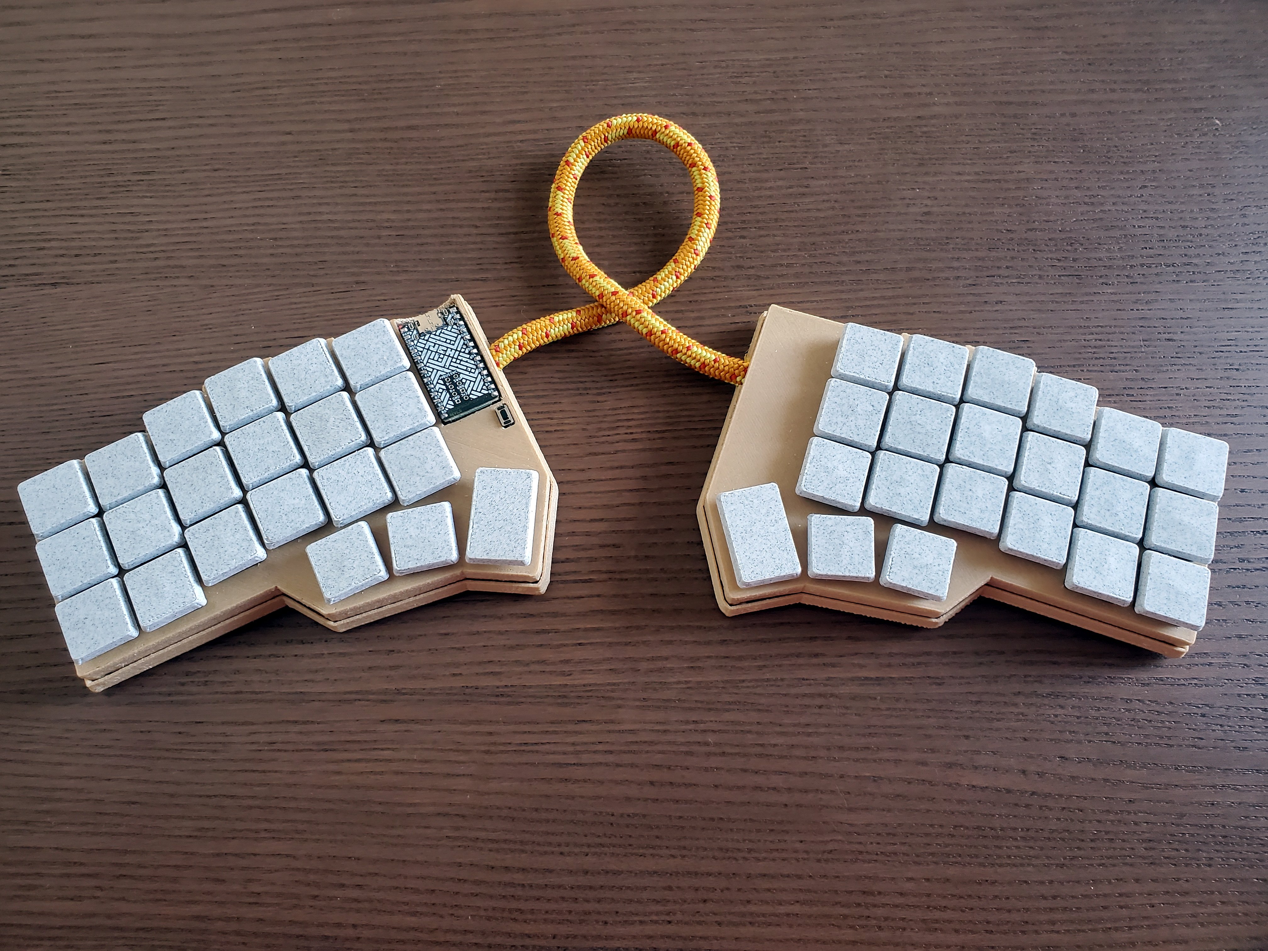 Corne Keyboard Case by fgebhart | Download free STL model | Printables.com